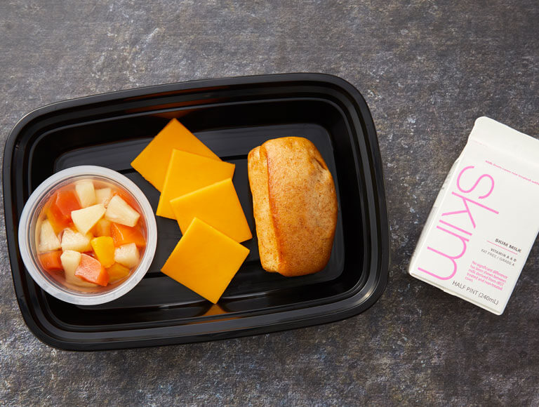 Cracker Cuts & Mini Bread Bento Recipe | Land O’Lakes Foodservice