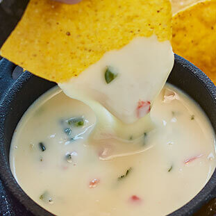 Extra Melt® Cheeses & Sauces | Land O’Lakes Foodservice