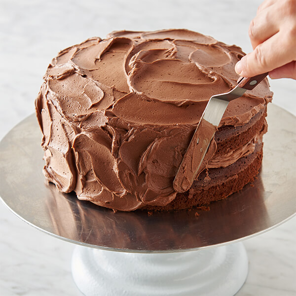 Best Chocolate Buttercream Frosting Recipe Land O Lakes best-chocolate-buttercream-frosting-recipe-land-o-lakes